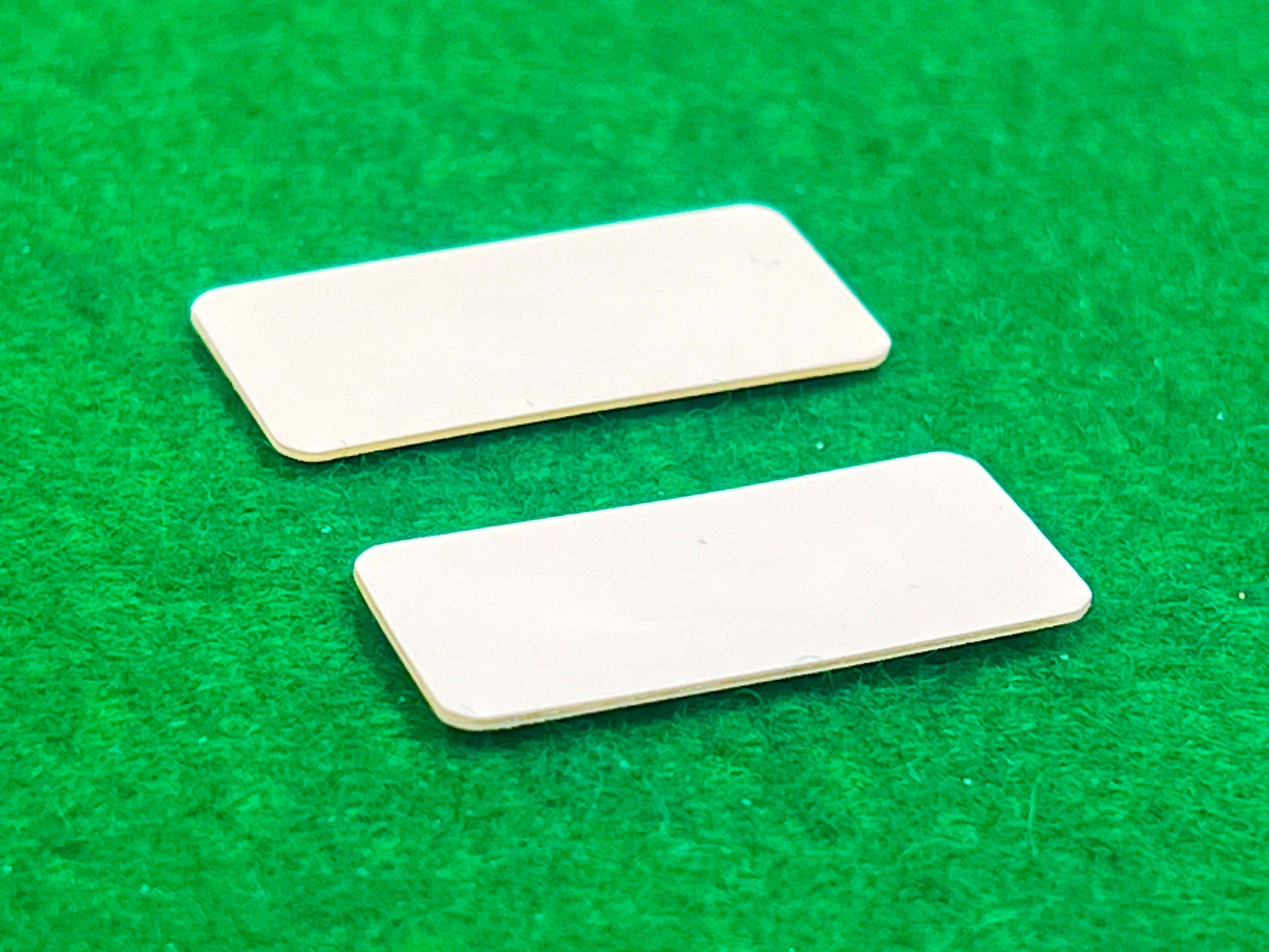 【2025年最新】RFIDタグとは？在庫管理に役立つ仕組み・種類・メリットをわかりやすく解説 | ビットストロング ストア